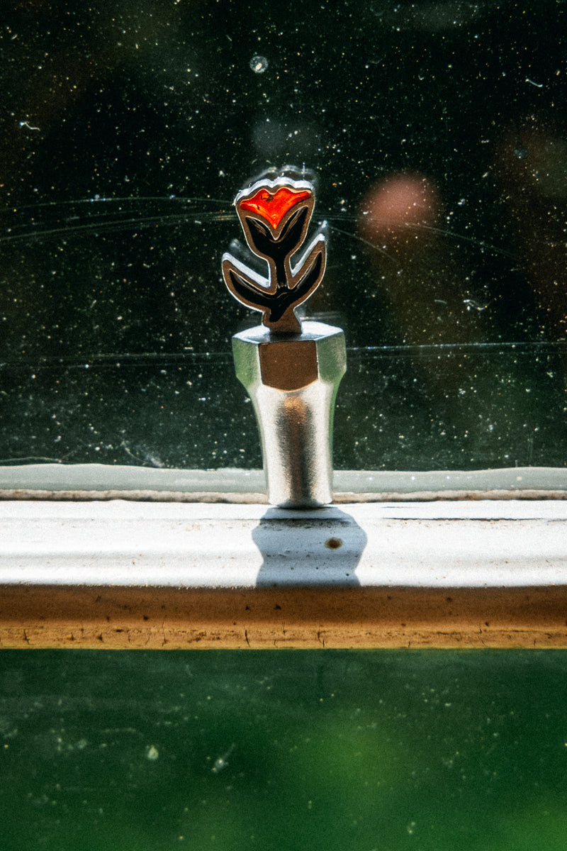 tulip valve stem cap jewelry – Rons Bikes